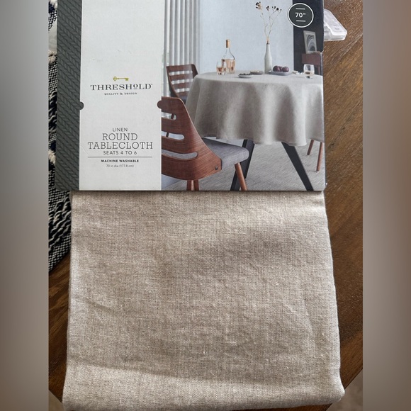Threshold | Dining | Nwt 7 Round Linen Table Cover | Poshmark